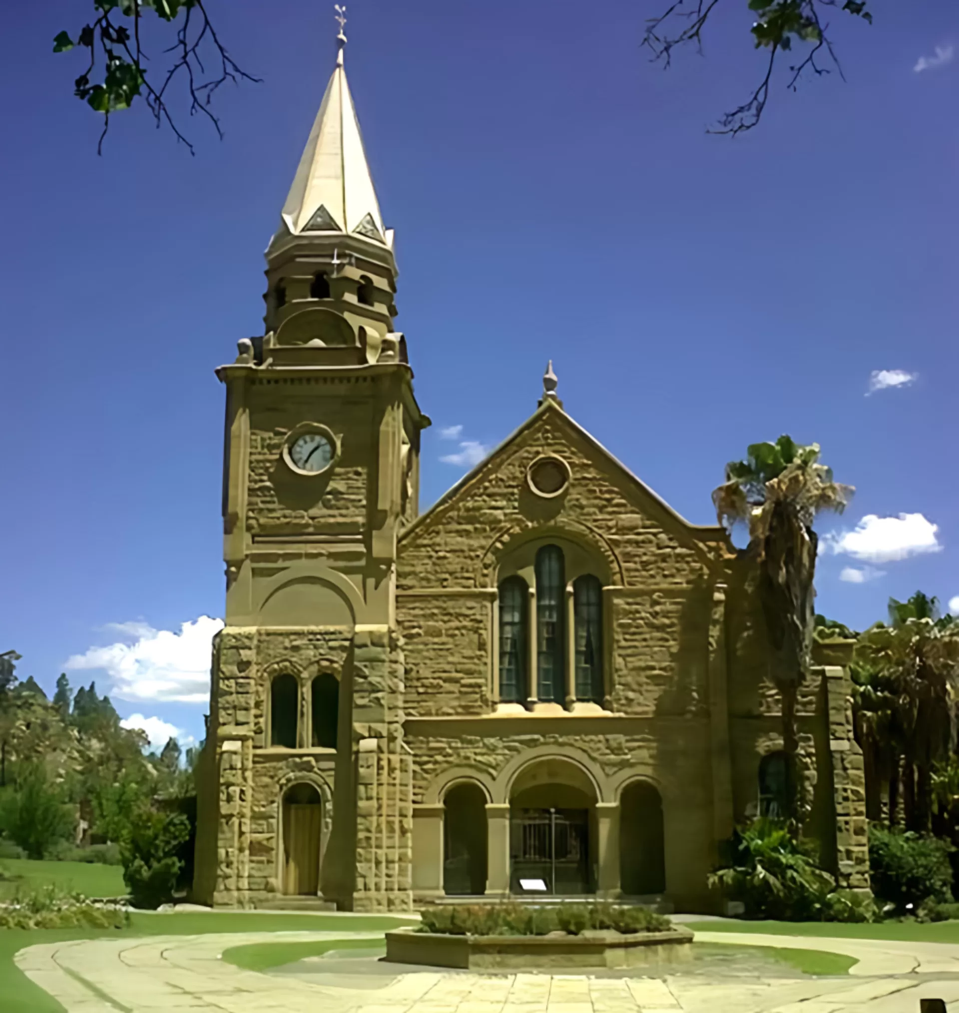 Senekal, Free State — Historic Sand‑River Town & Farms